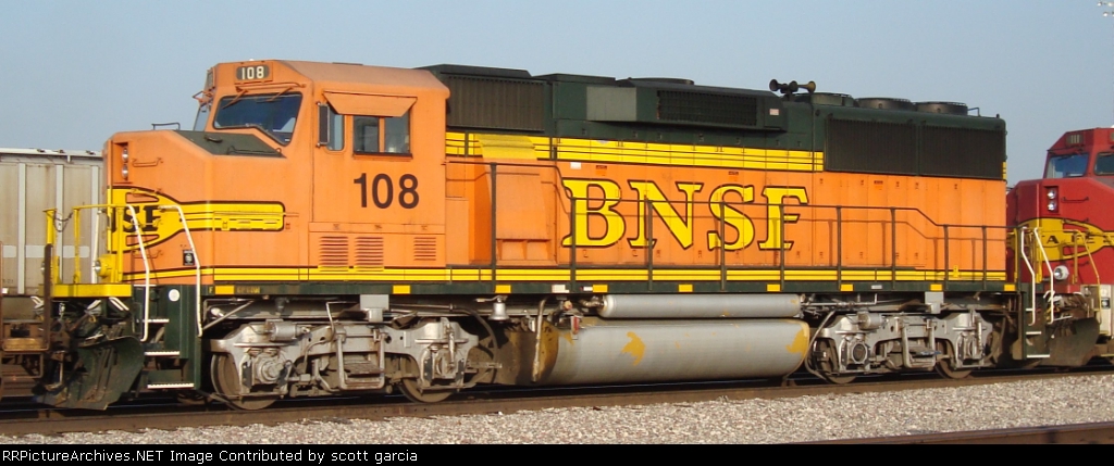 BNSF 108